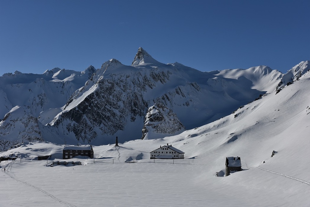 View of the Italian side of the frozen pass lake - Welcome to Nupur's World